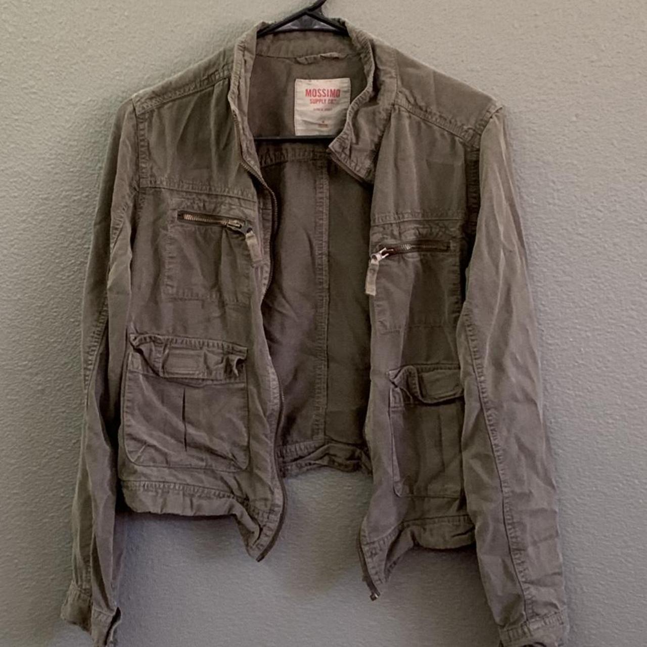 army green MOSSIMO jacket size: M - Depop