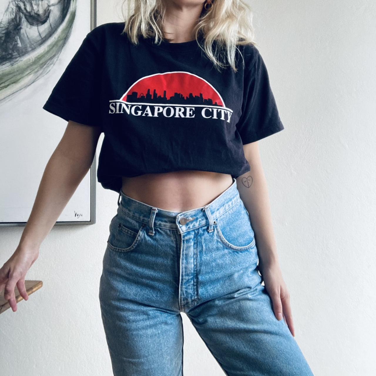 🍉Vintage “Singapore City” tee. 100% cotton and no... - Depop