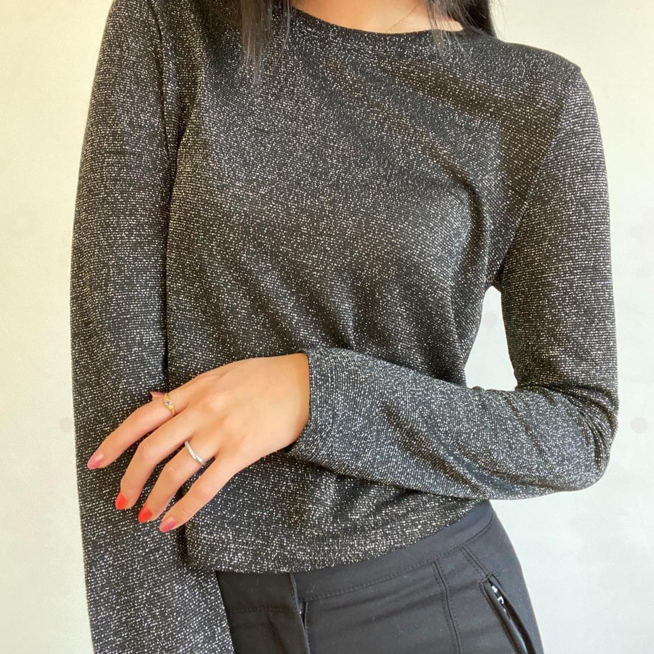 Women's Silver and Grey T-shirt | Depop