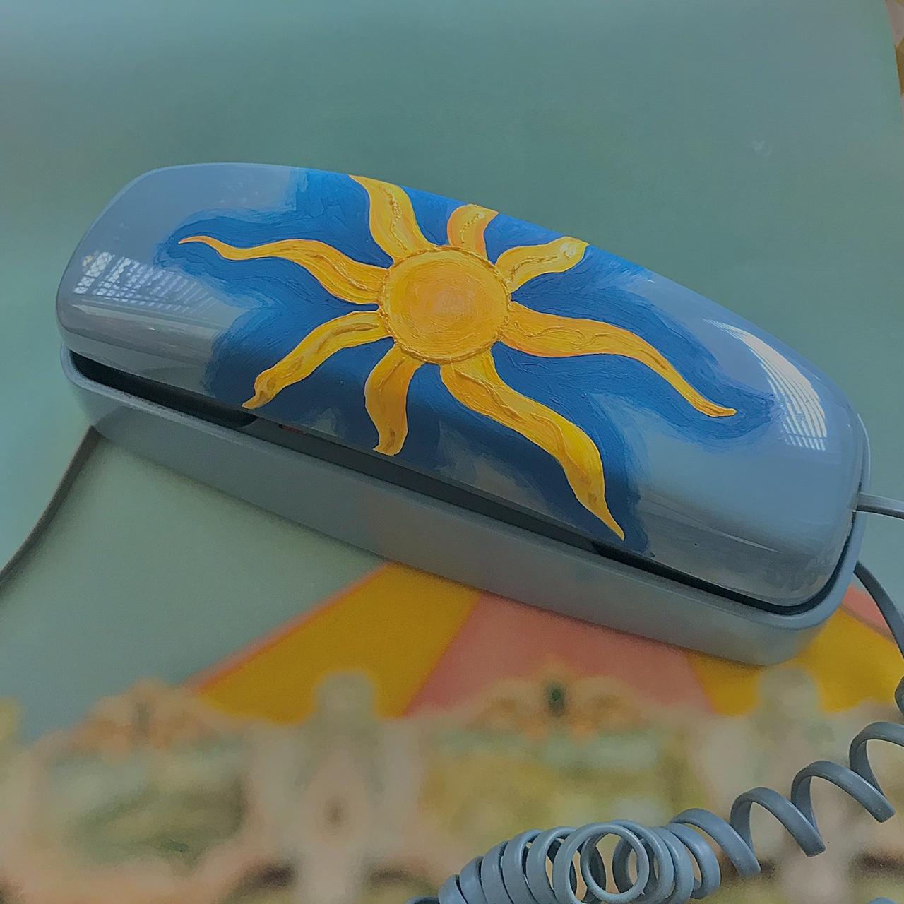 🌞 VINTAGE PAINTED PHONE 🌞 •hand painted blue... - Depop