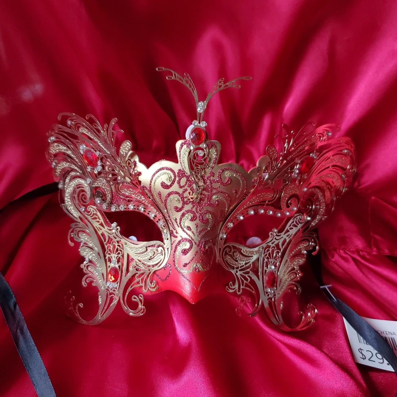 🎭ROYALTY MASQUERADE MASK🎭 Look stunning af with... - Depop