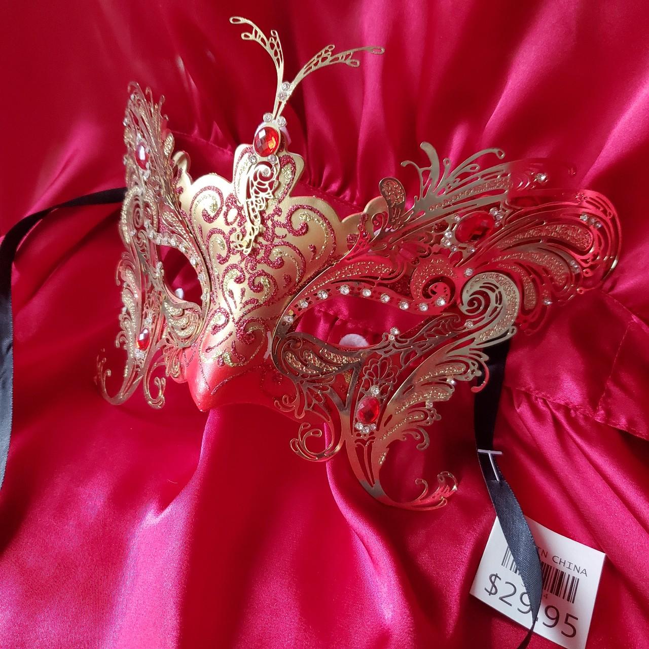 🎭ROYALTY MASQUERADE MASK🎭 Look stunning af with... - Depop