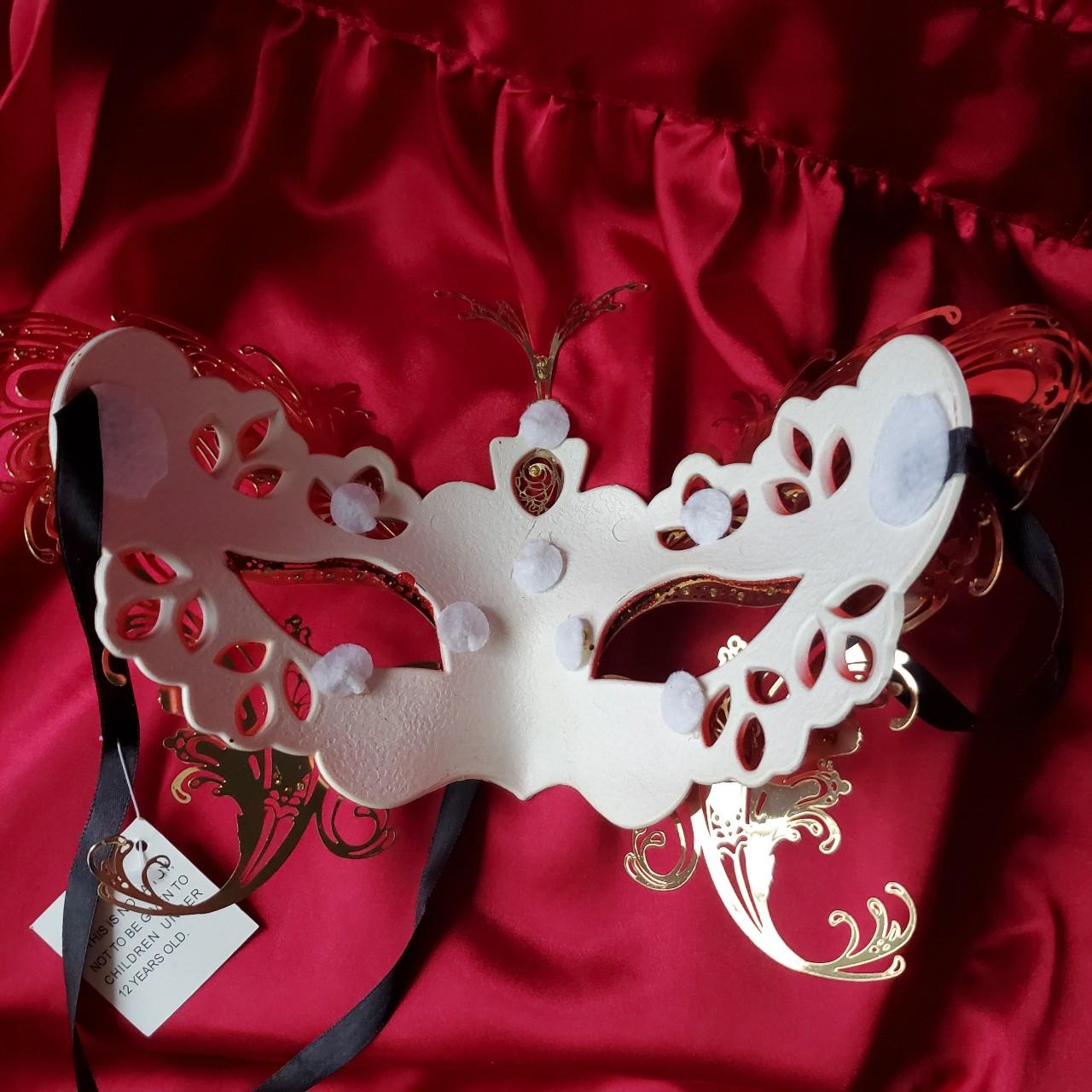 🎭ROYALTY MASQUERADE MASK🎭 Look stunning af with... - Depop