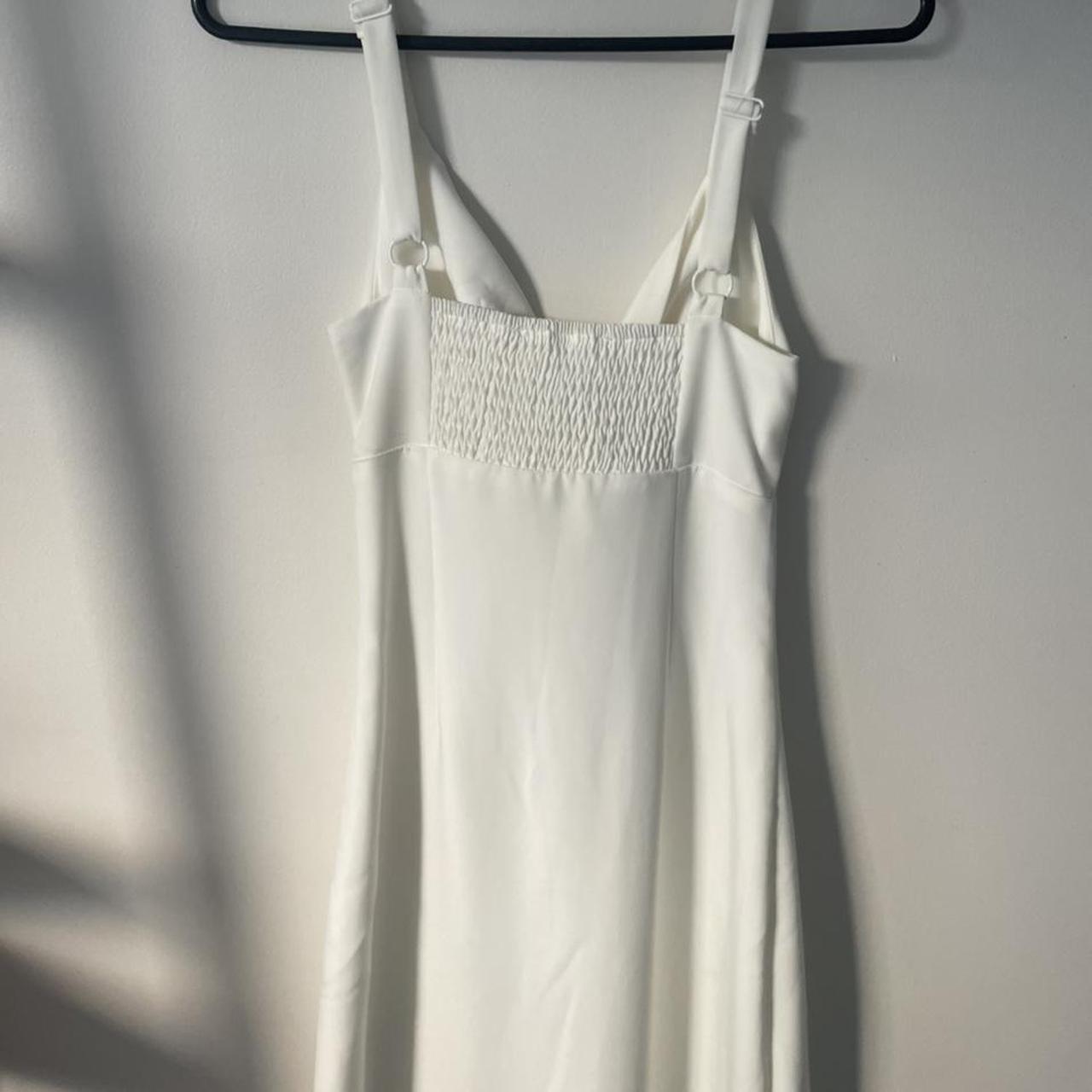 Universal Store , Elegant Long White Dress, Twist... - Depop