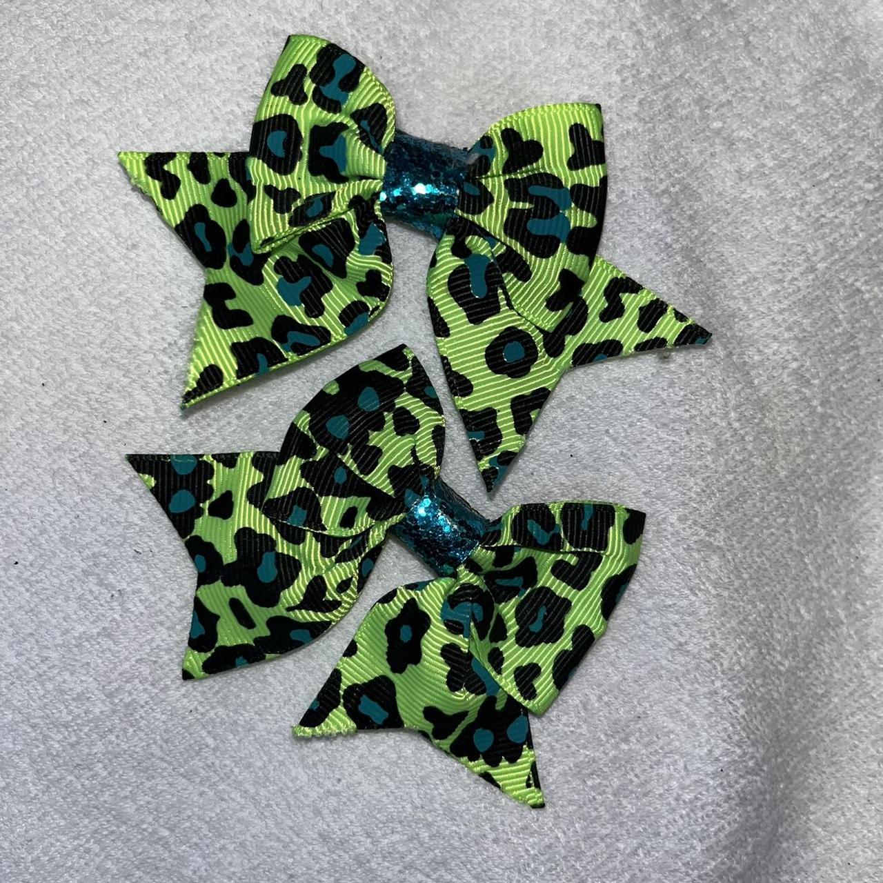 Cute blue and green mini bows. #scene #emo #cosplay... - Depop