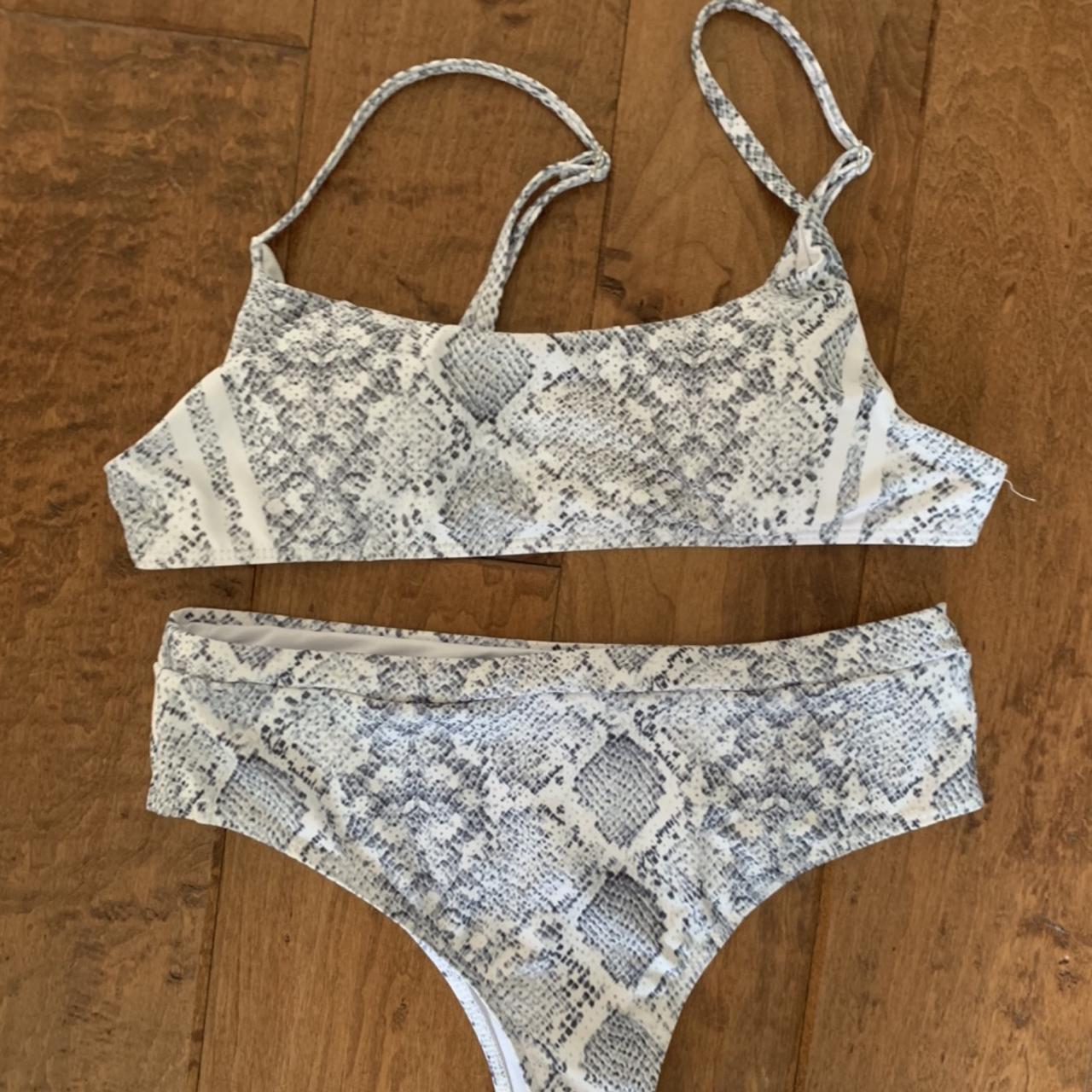 adorable white and grey snake skin bikini worn a few... - Depop