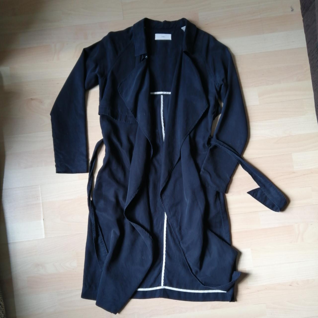 A beautiful spring trench coat. 100% tencel.... - Depop