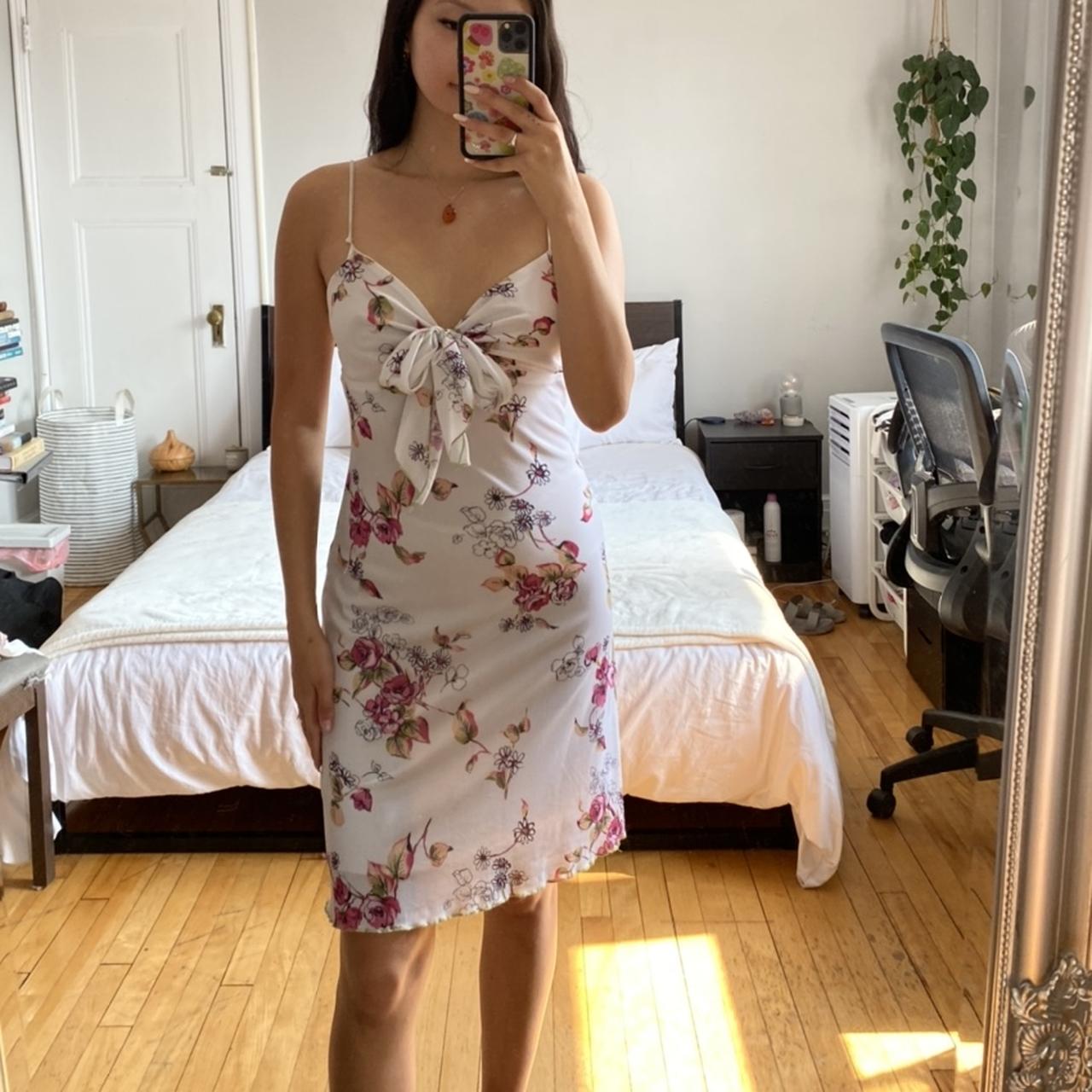 Stunning floral midi snug fitting dress in size 2!... - Depop