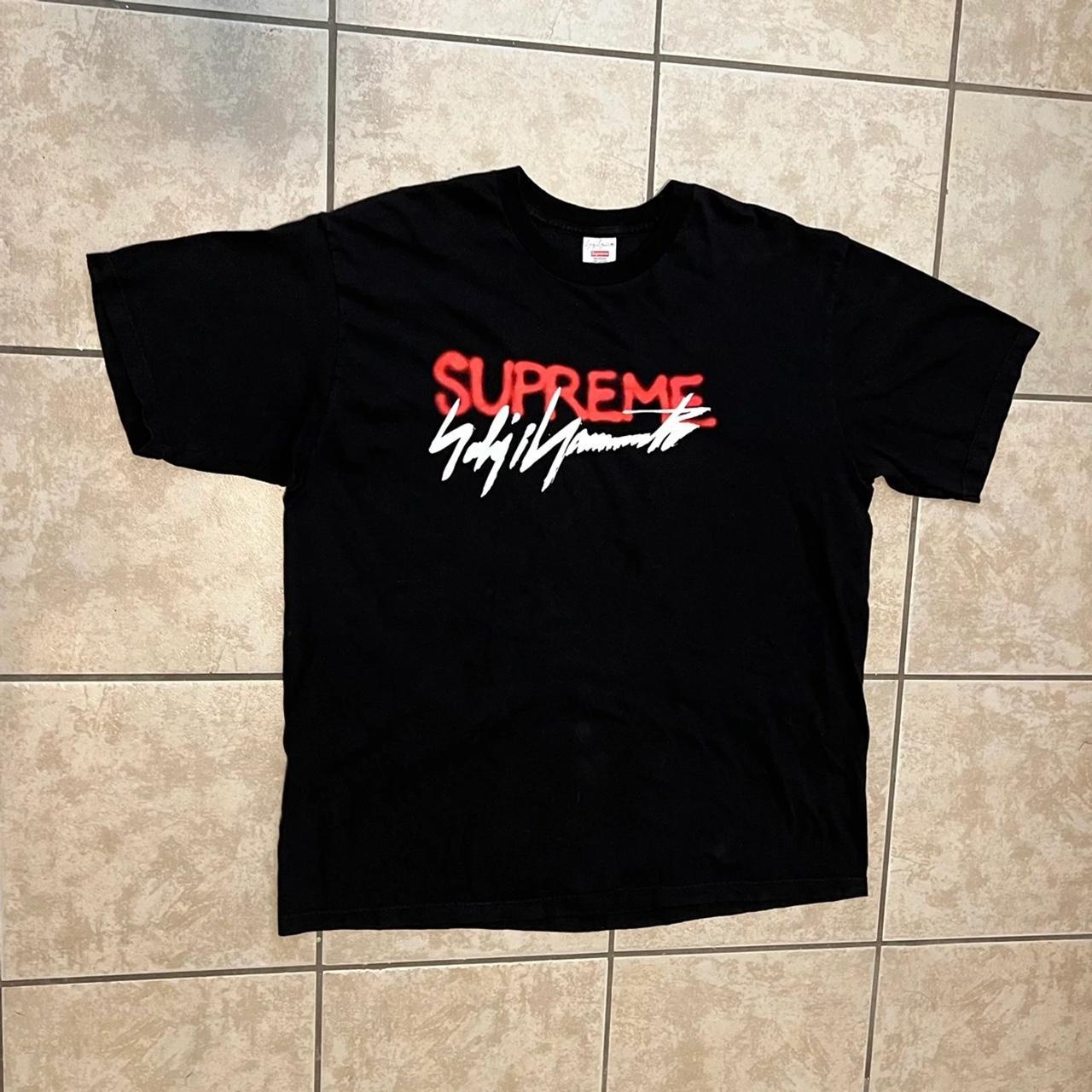 Supreme Men's White and Black T-shirt | Depop