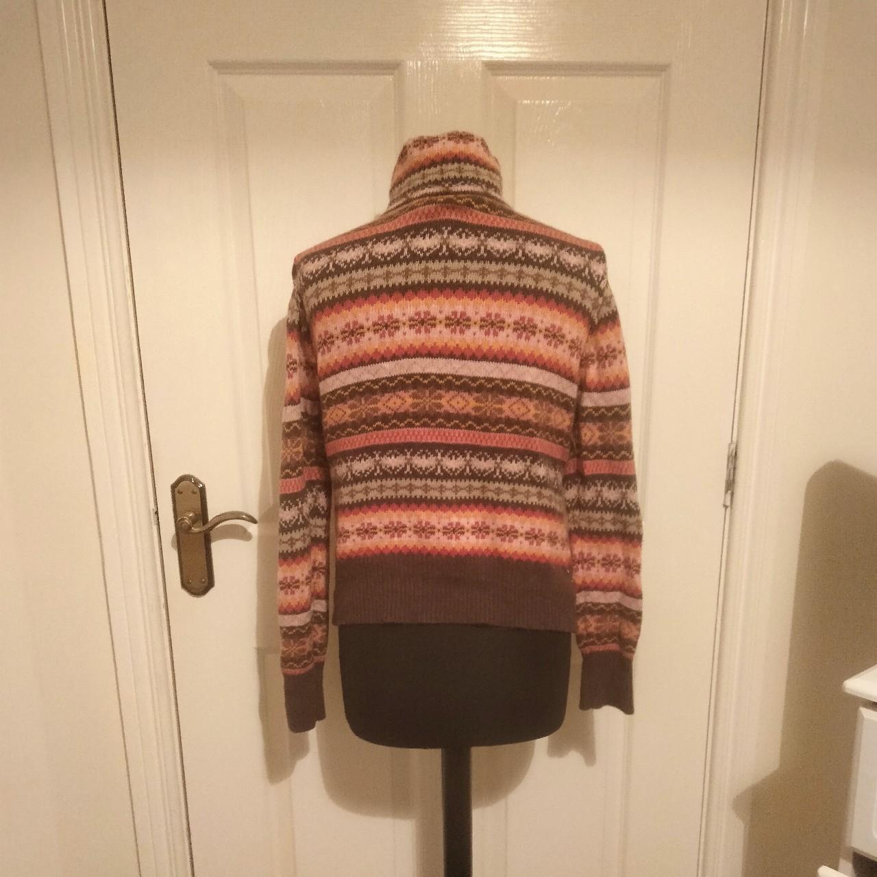 Selling this wooly style vintage zip up jumper from... - Depop