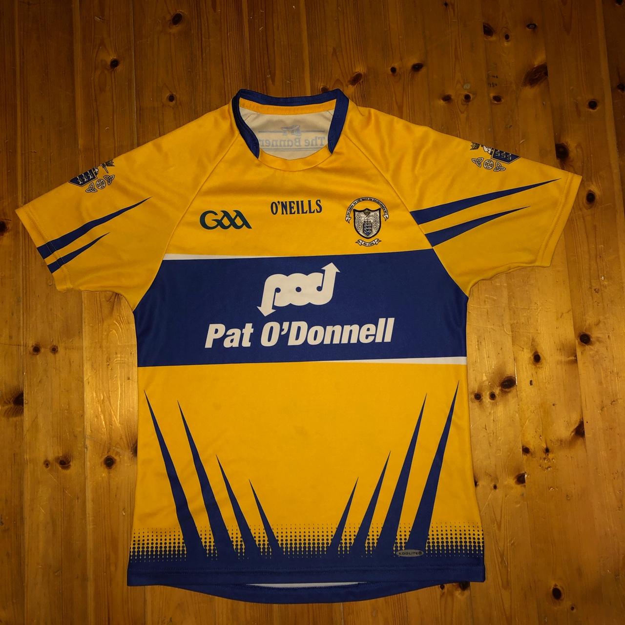 Clare GAA jersey Perfect Condition STF Message... - Depop