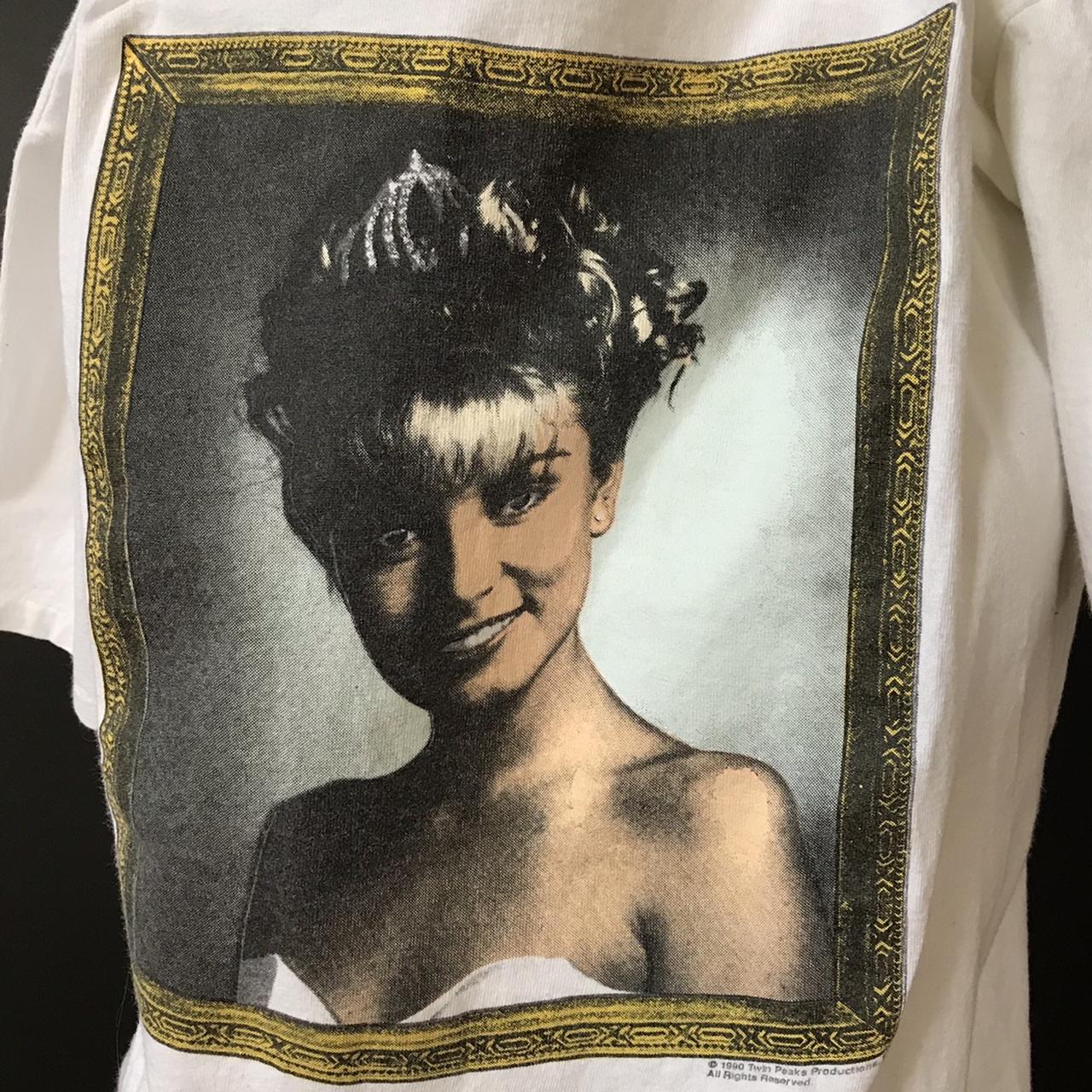 1990 Laura Palmer Twin Peaks Prom Pic David Lynch... - Depop
