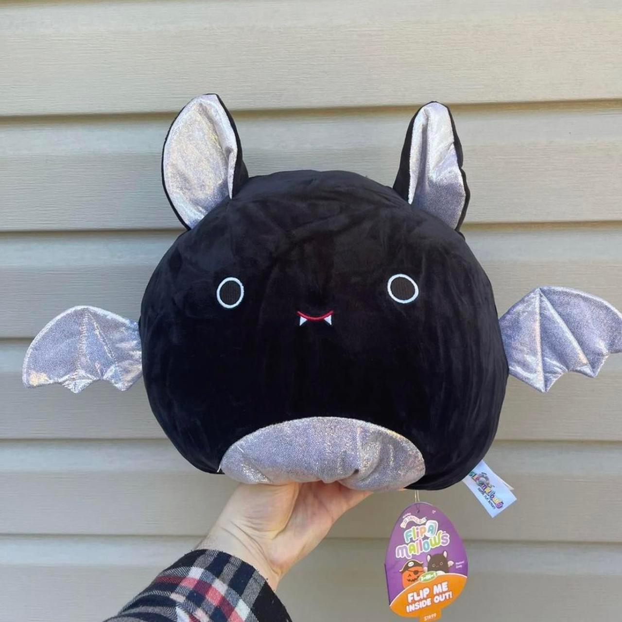 Emily the bat and Paxton the pumpkin flipmallow 12... - Depop
