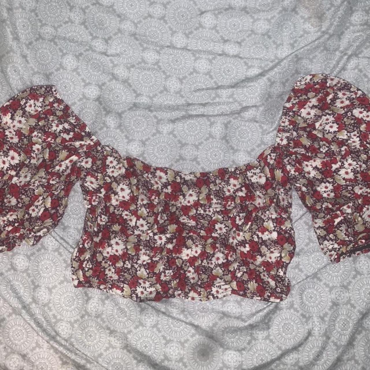 NWT Motel Rocks Floral Top ! Brand New Never Worn ! - Depop