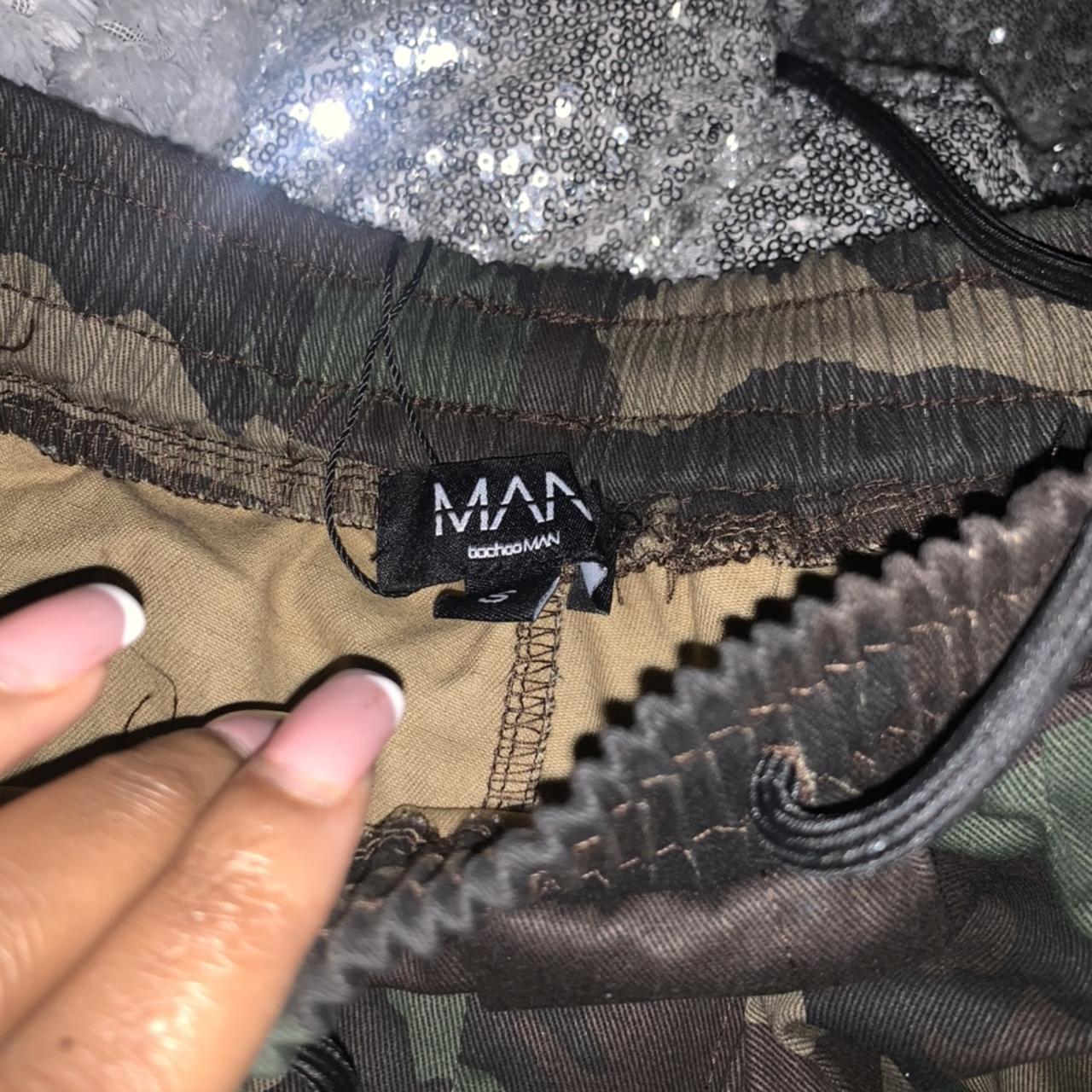CARGO CAMO PANTS BOOHOOMAN SIZE S - Depop