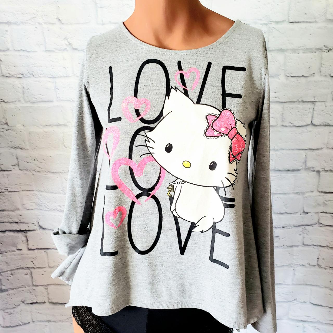SIZE XL youth- Super cute, gray Hello Kitty /... - Depop