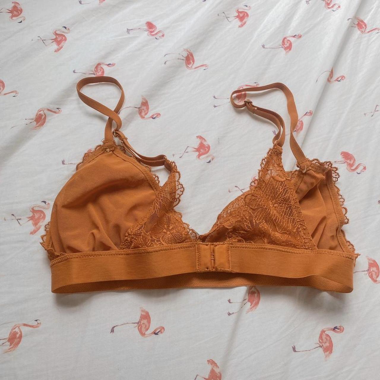 *READ BIO* lace aerie bra (no pads) like dark... - Depop