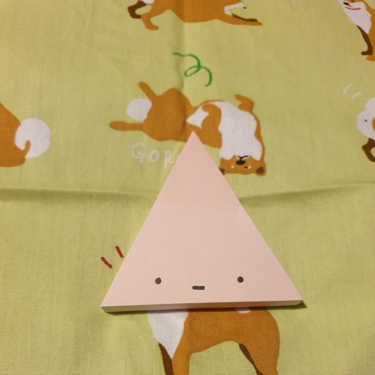 Cute triangle sticky notes #stationary #kawaii - Depop