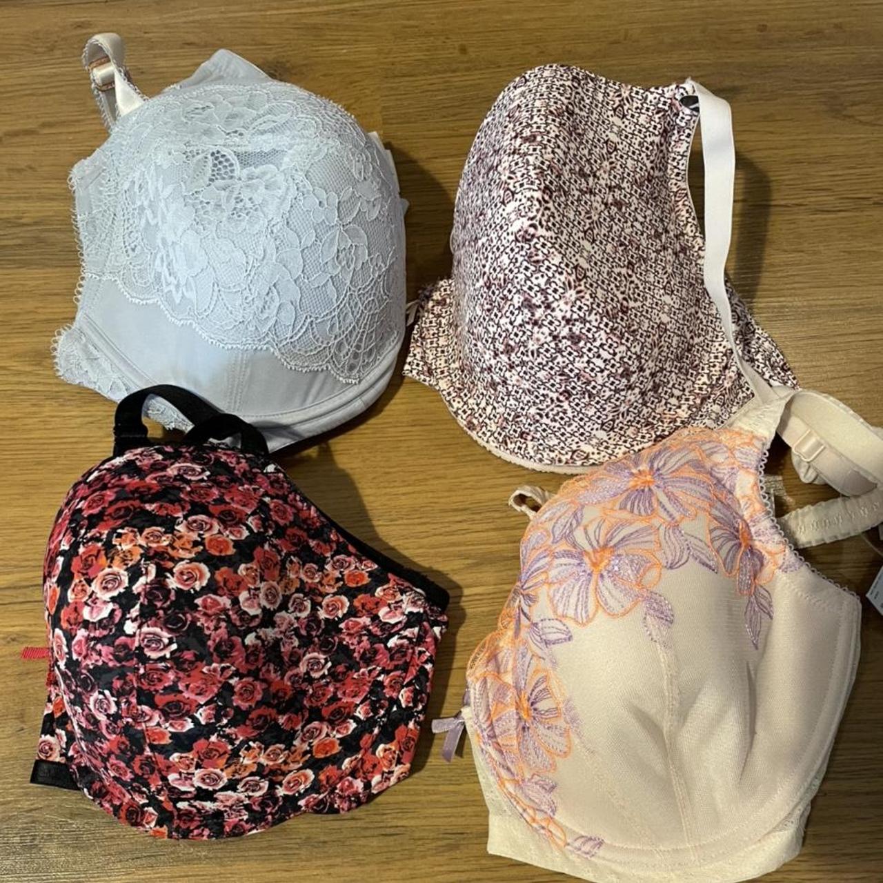 Women's Bra | Depop