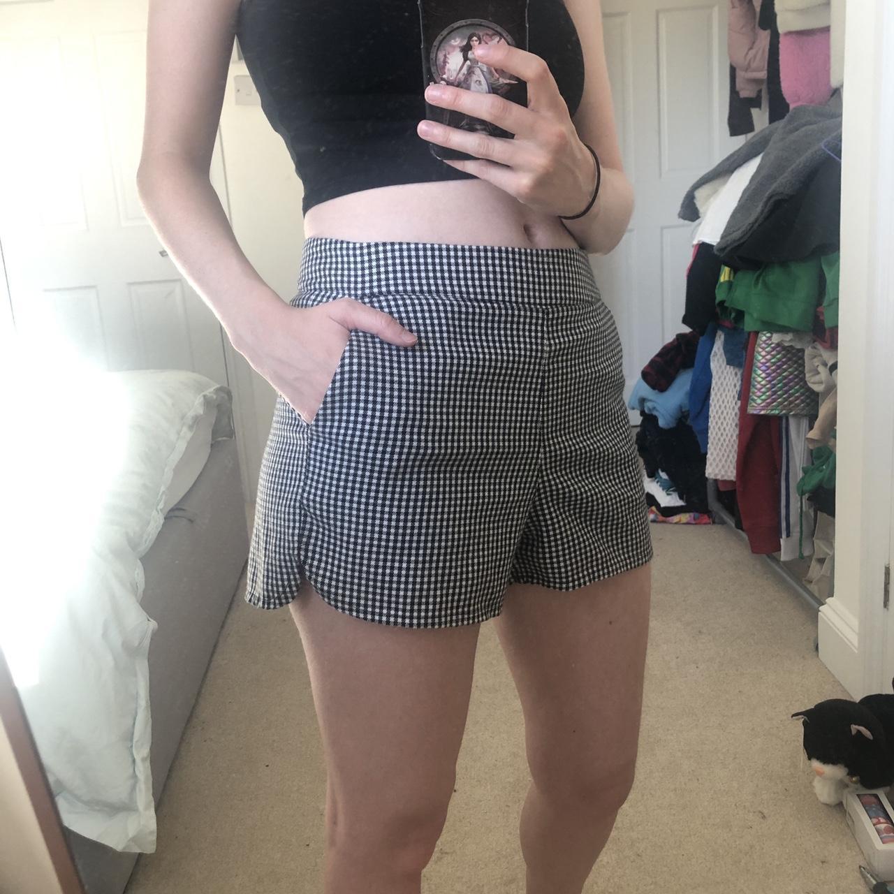 Brandy Melville Short Super cute shorts, just too... - Depop