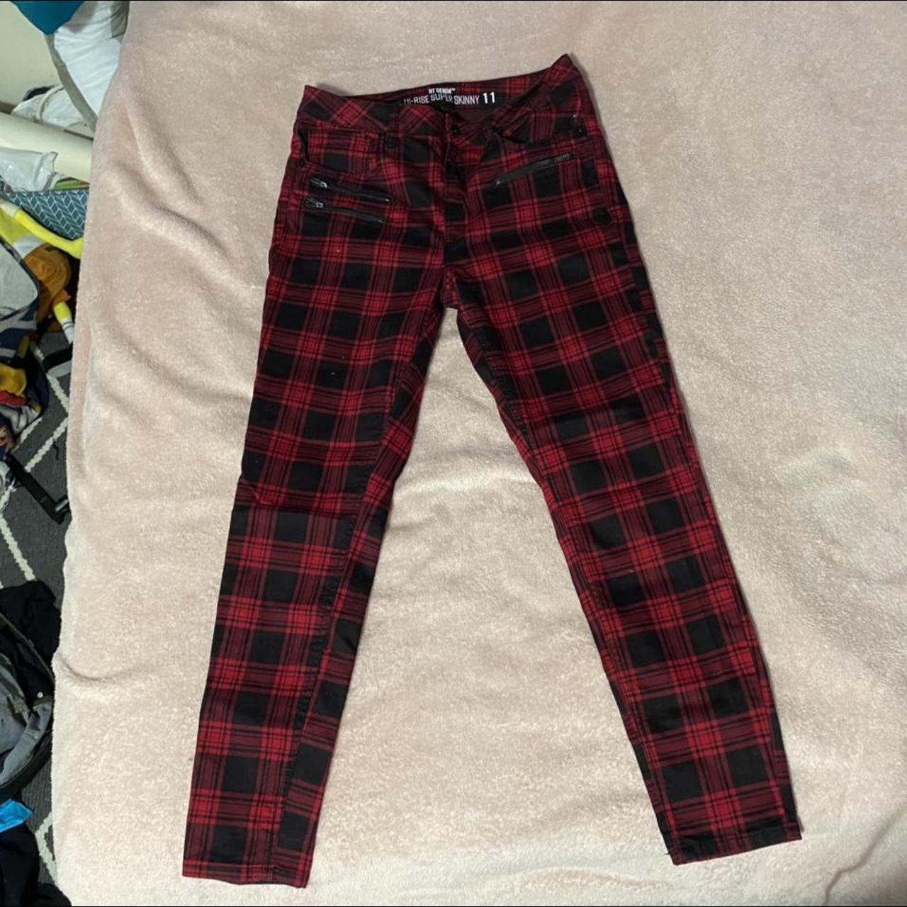 red plaid pants! from hot topic size 11 only worn a... - Depop