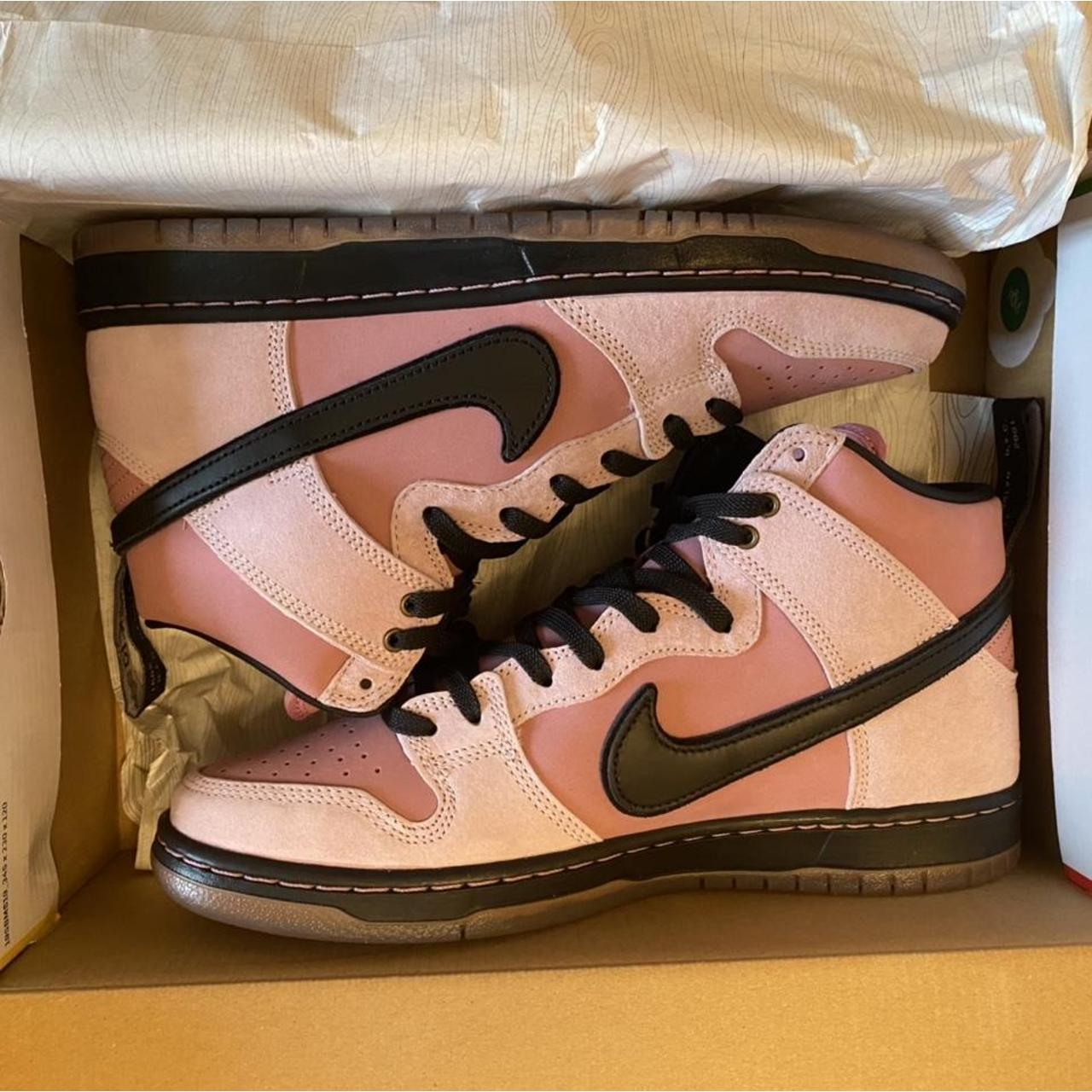 KCDC x Nike SB Dunk High Pink UK size 9 Open to... - Depop