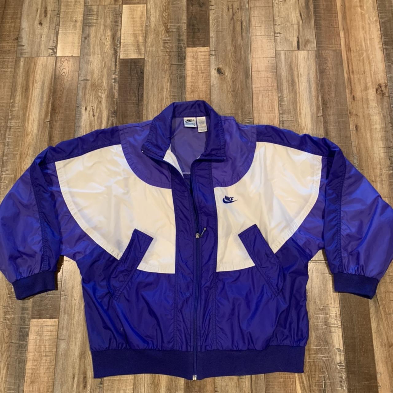 Nike early 90’s wind breaker size medium, perfect... - Depop