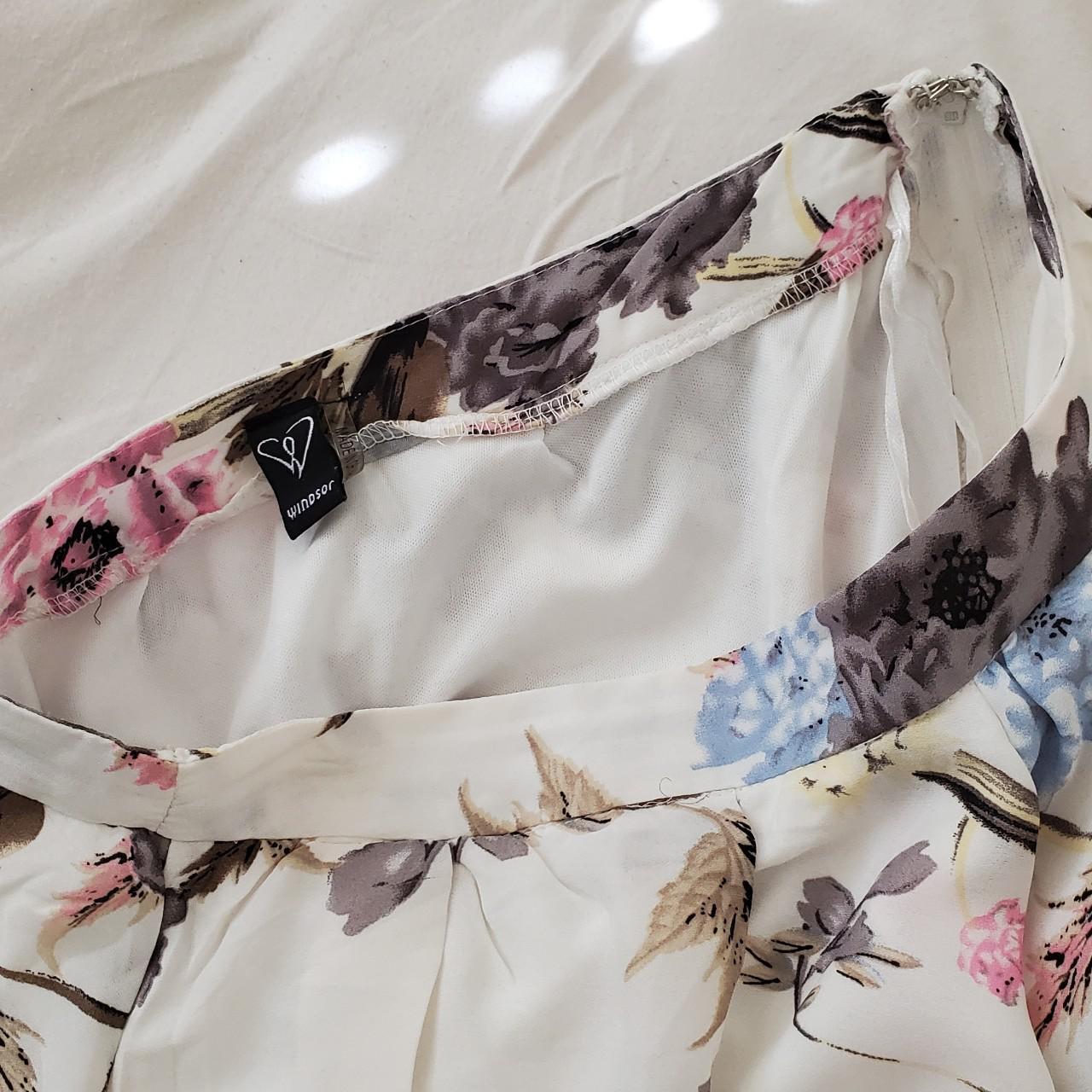 Gorgeous White Floral Maxi Skirt 💐🌷 This Skirt Depop