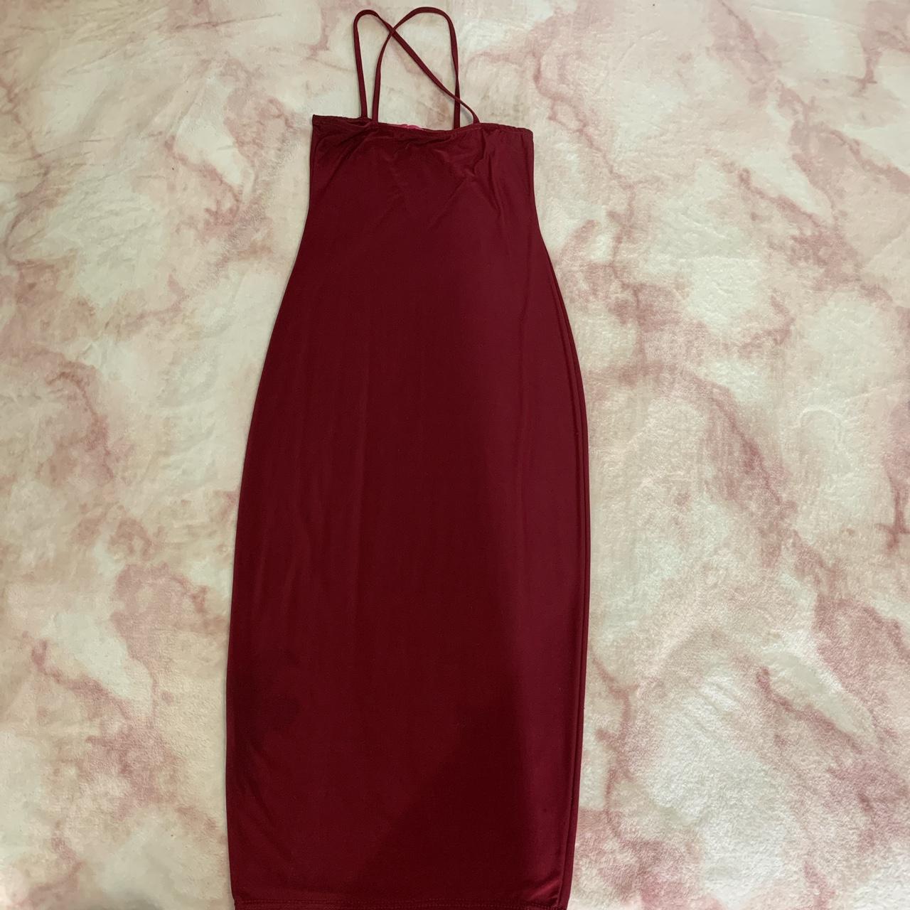 Boohoo Midi Dress Size: US 8 - Depop