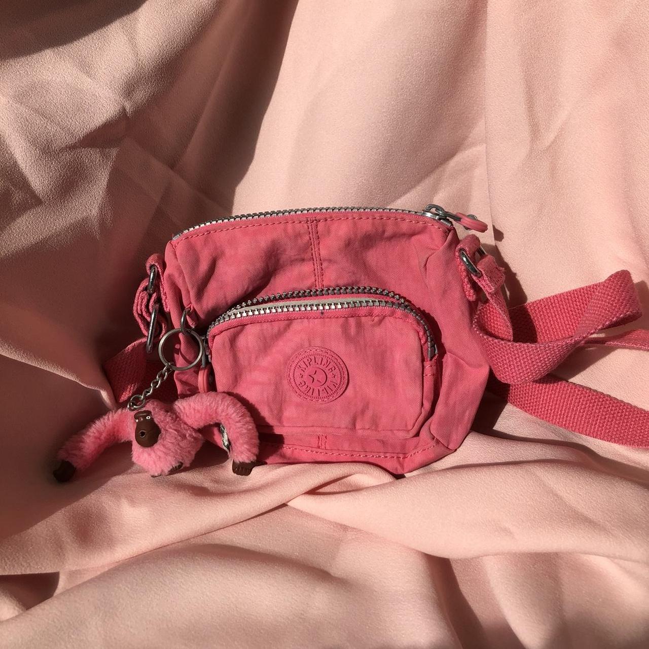 **THE MONKEY DOES NOT COME WITH IT Kipling Shoulder... - Depop