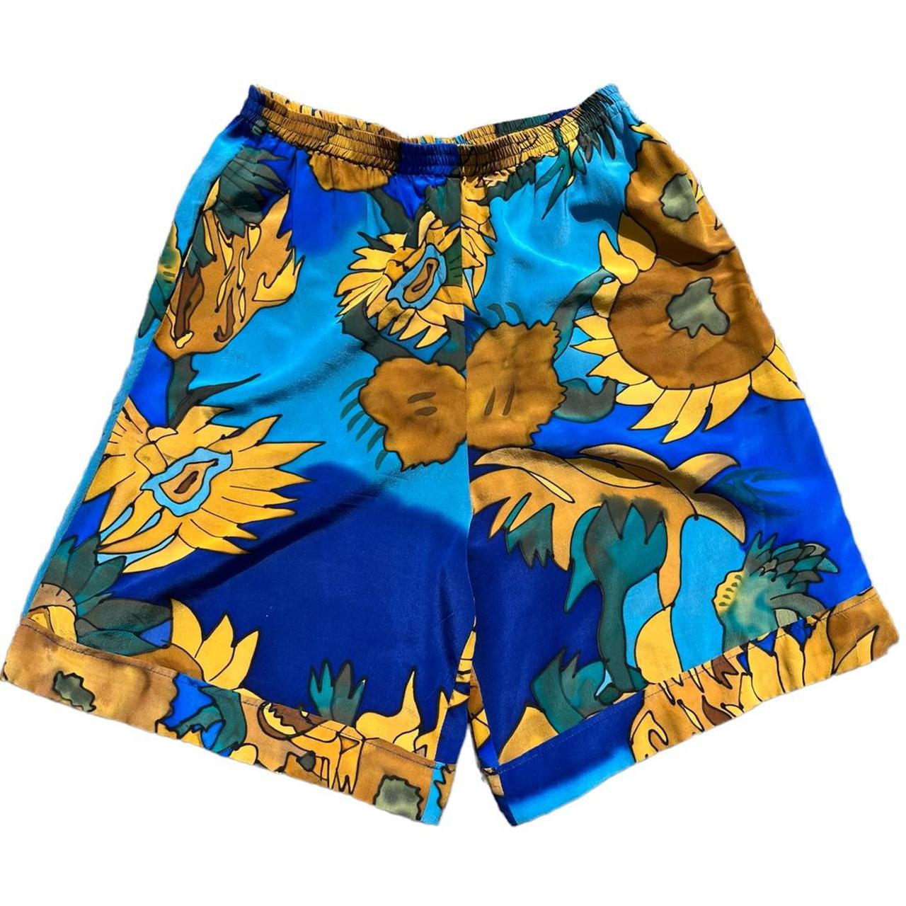 In The Style Women's Blue and Yellow Shorts | Depop