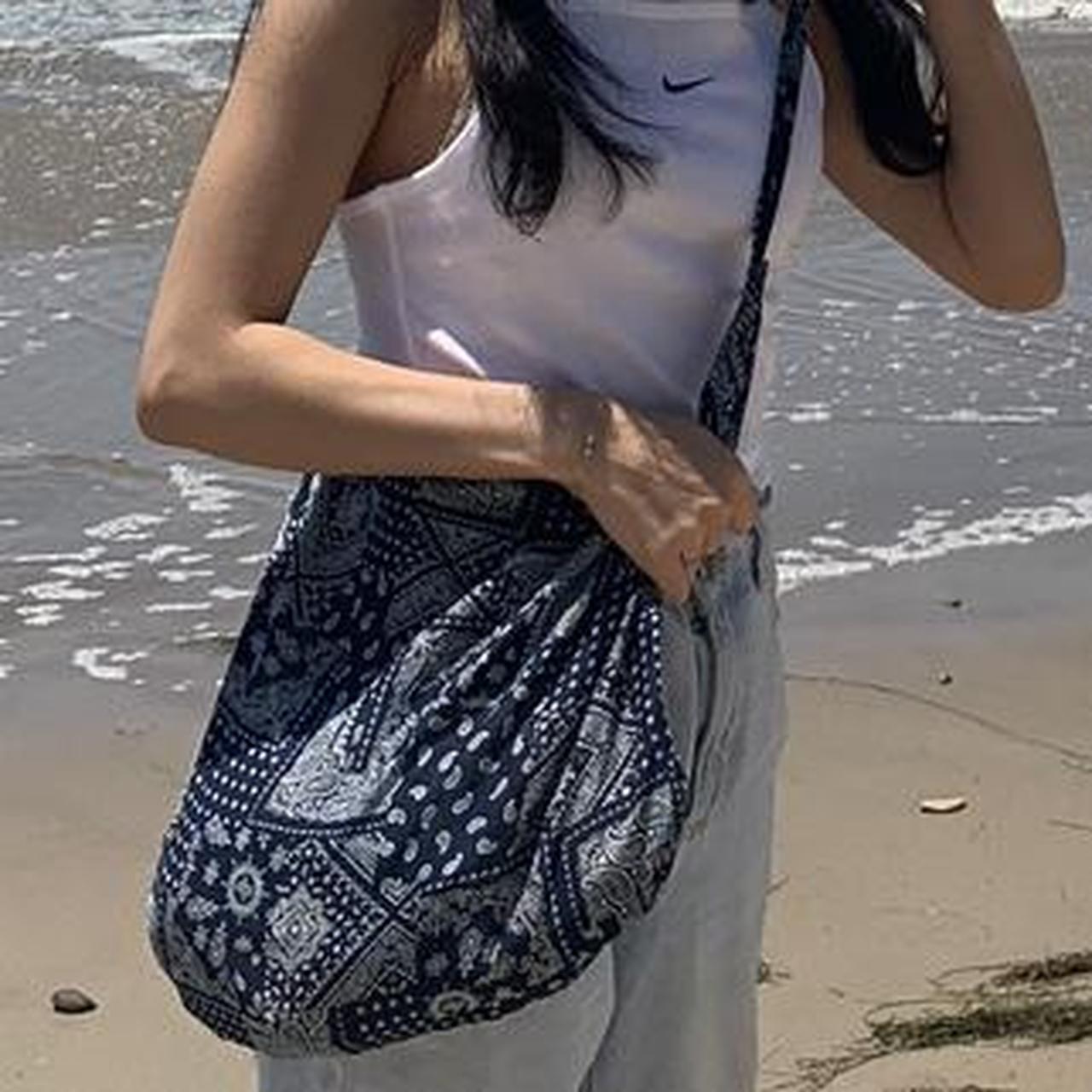 Tote hobo bag Navy color Great condition Unique... - Depop