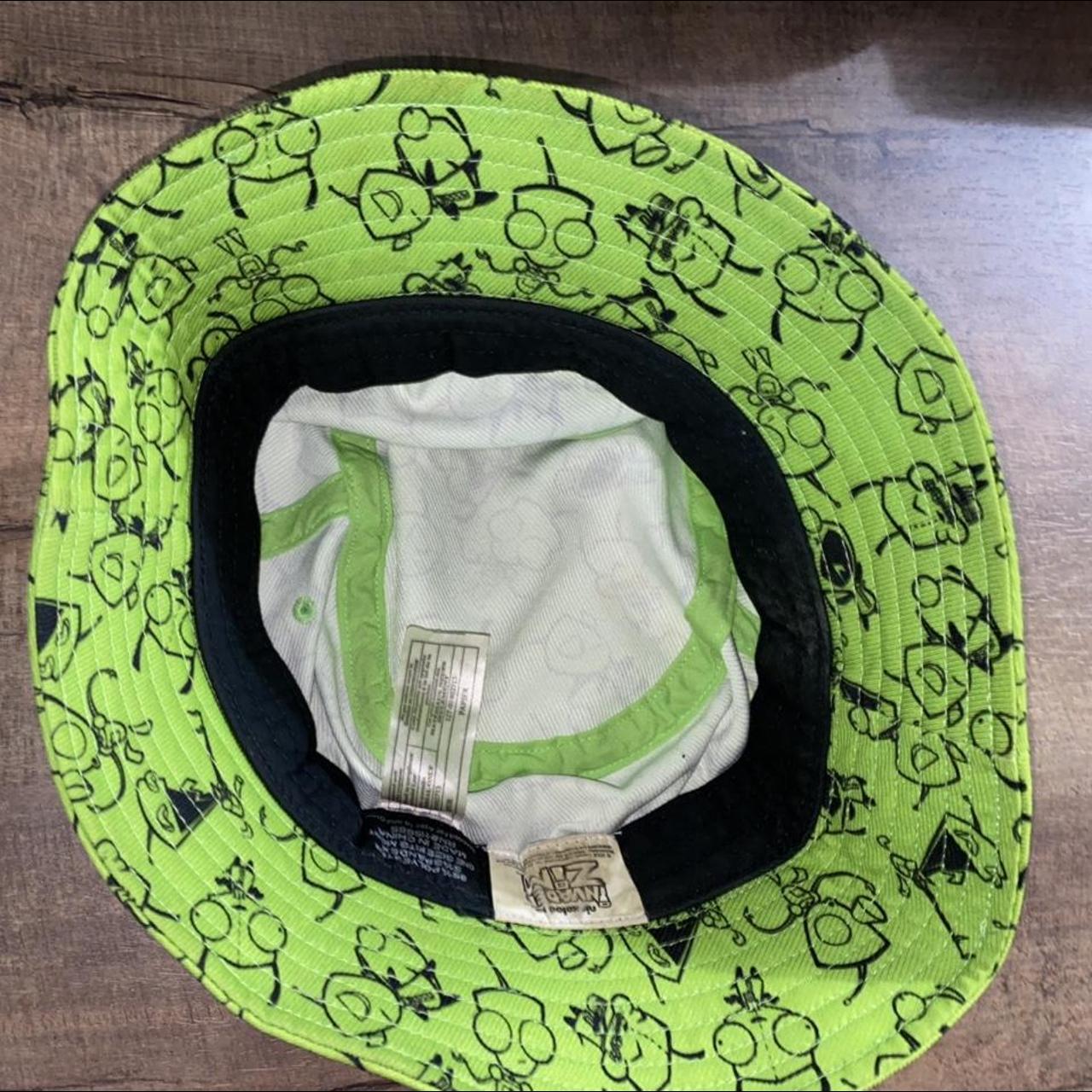 Hot Topic Men's Green Hat | Depop