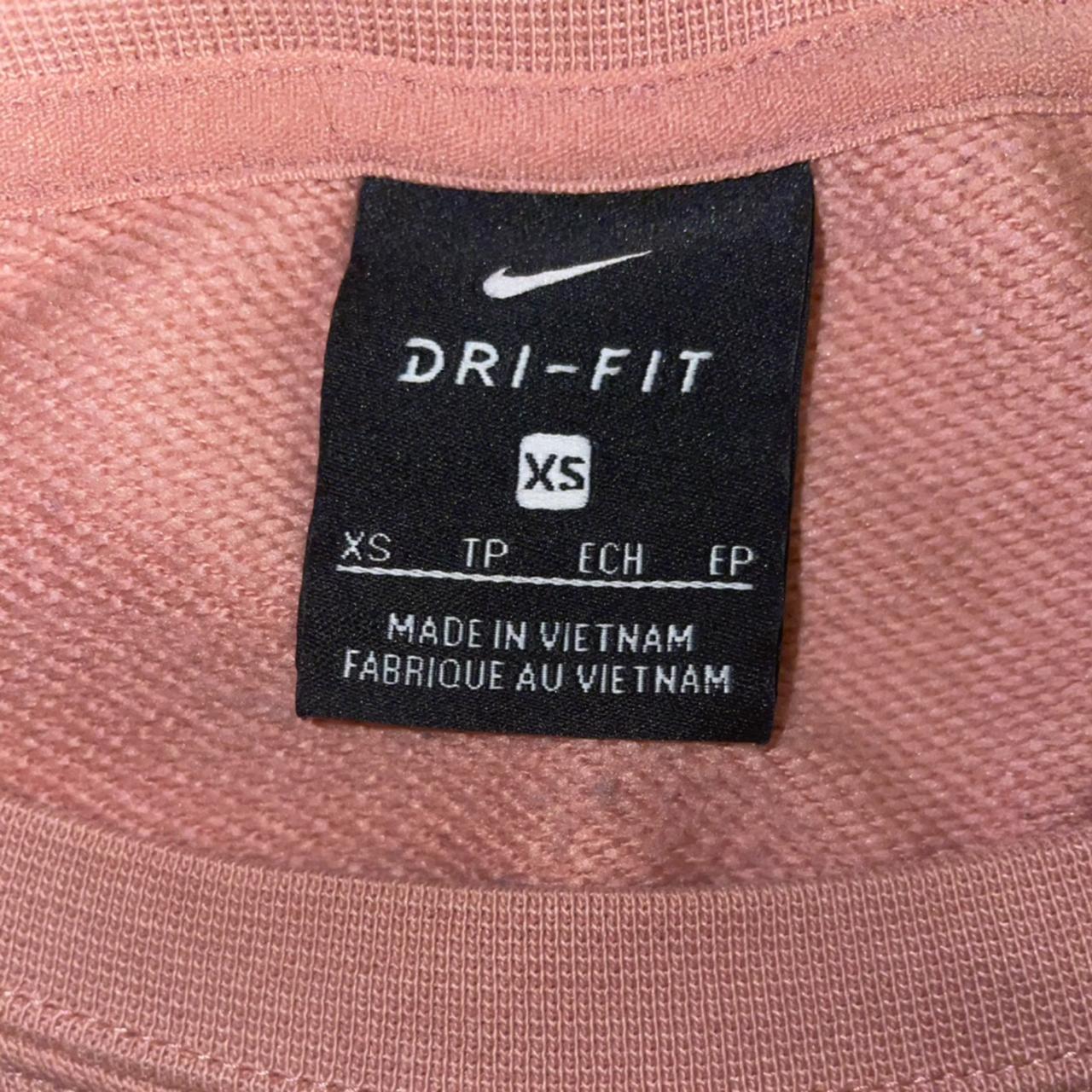 𝗙𝗲𝗹𝗽𝗮 𝗡𝗶𝗸𝗲 𝗿𝗼𝘀𝗮 𝗮𝗻𝘁𝗶𝗰𝗼 corta, usata una sola volta.... - Depop