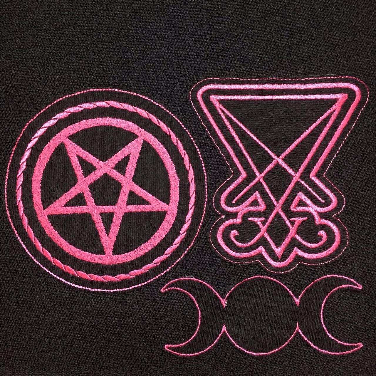 Pink pentacle💗 Sigil of Lucifer 💗 Triple moon 🌛🌝🌜... | Depop