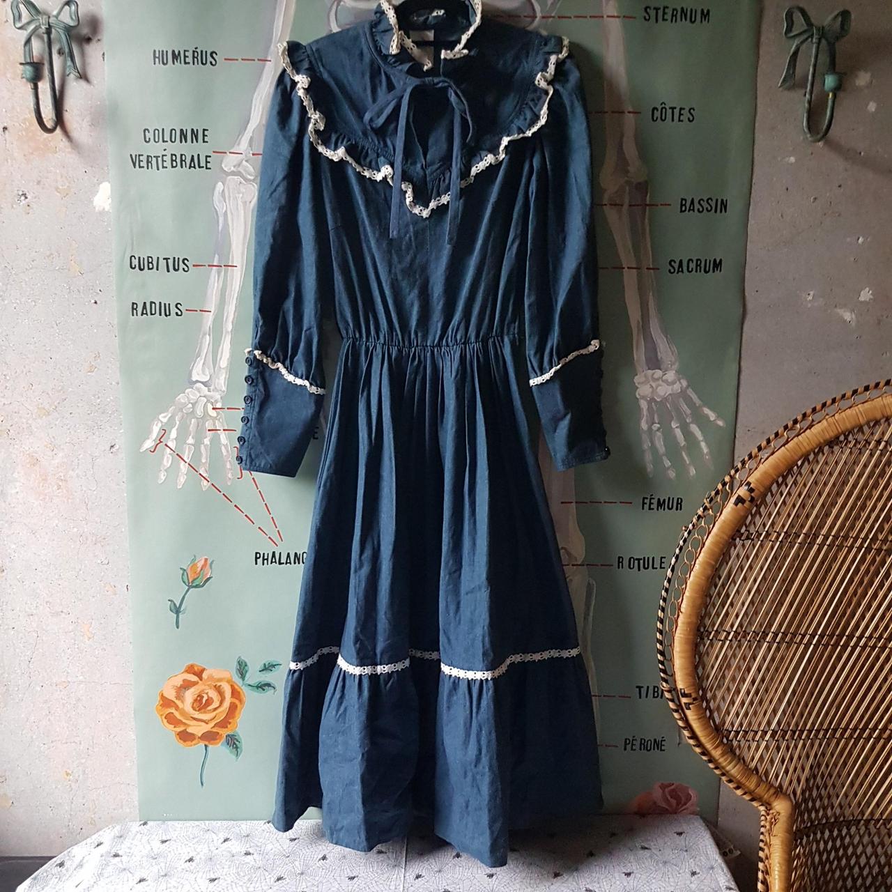 Vintage 1970s Victorian Edwardian Cottagecore... - Depop