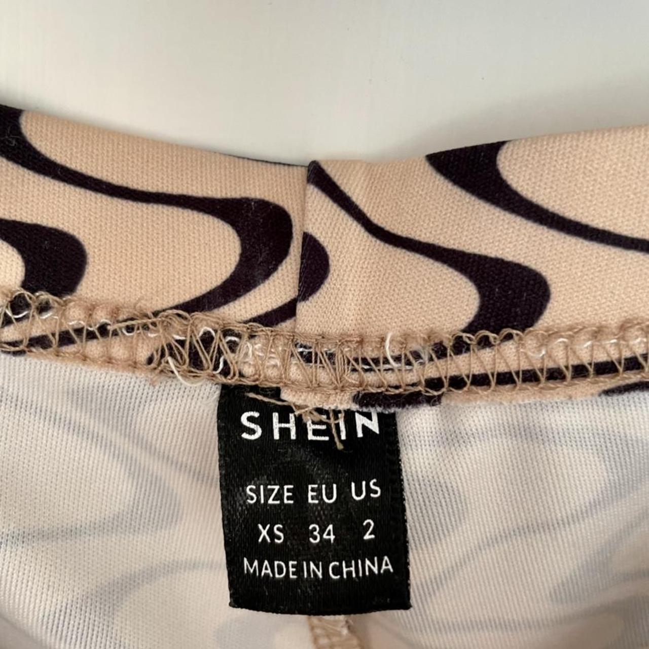 SHEIN Women's Cream and Black Trousers | Depop