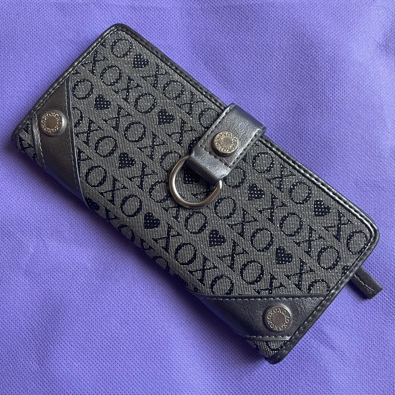 XOXO Women's Grey and Silver Wallet-purses | Depop