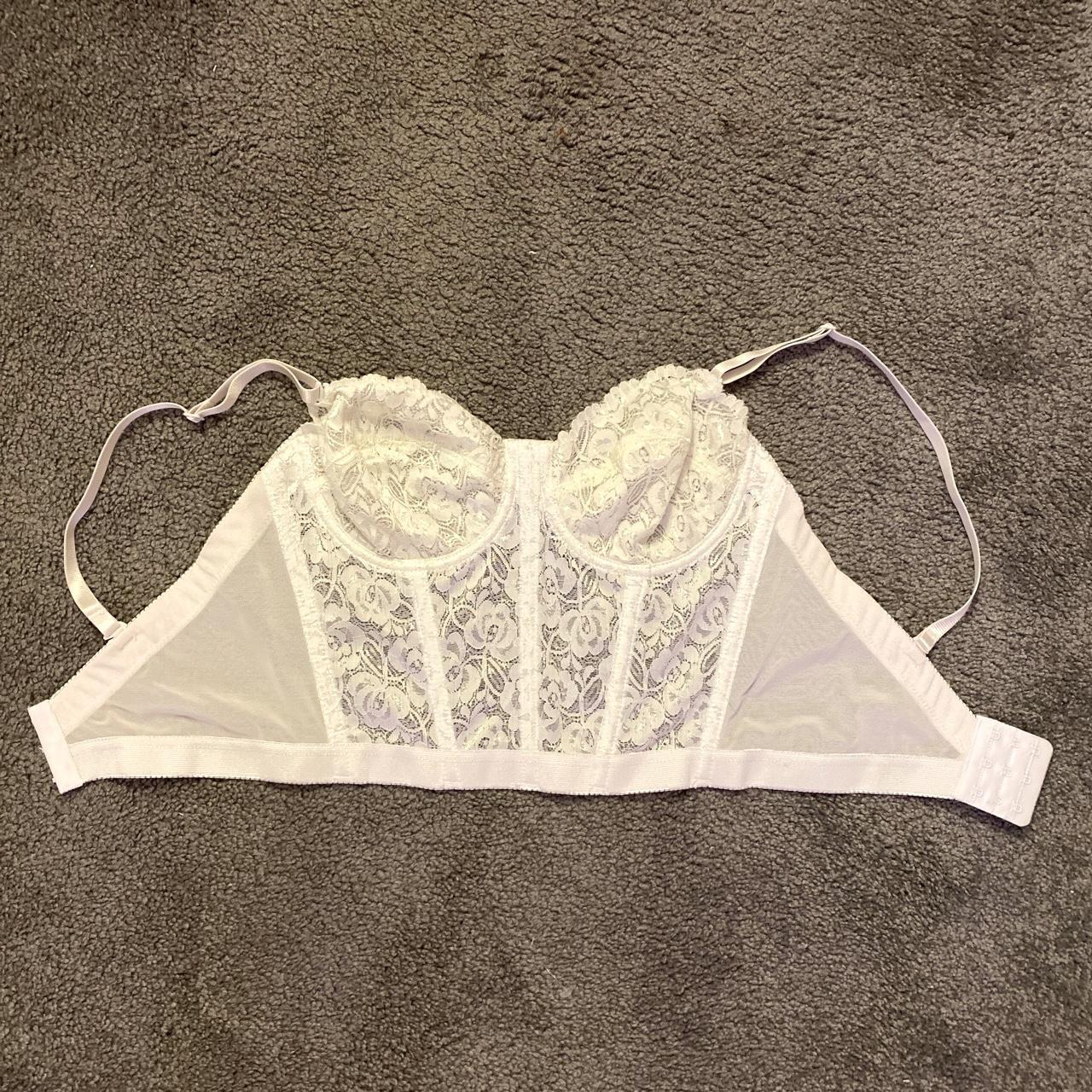 white bustier top - size small/medium gorgeous top... - Depop
