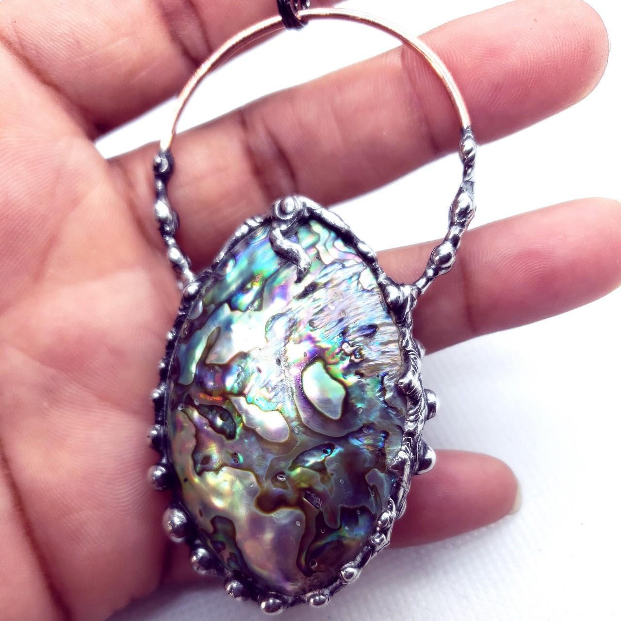 A stunning #abalone #shell necklace. The shell... - Depop