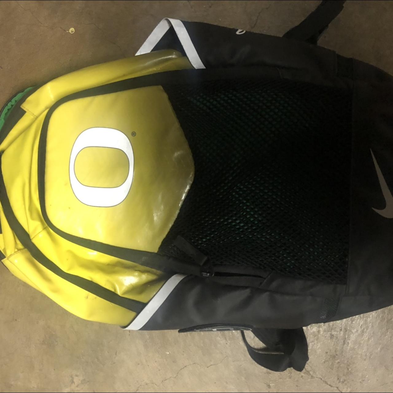 Nike Oregon football backpack Team issued Price... - Depop