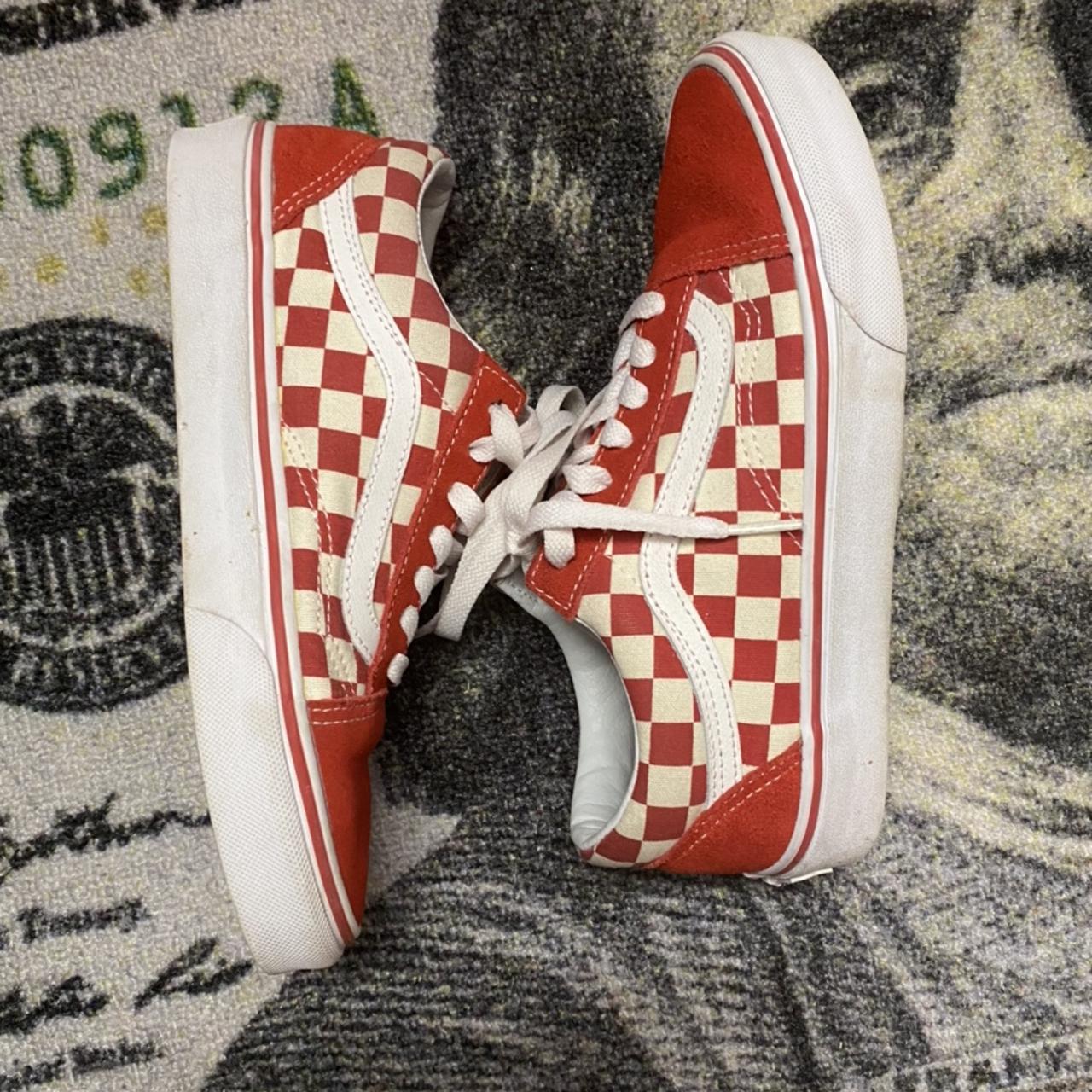 white & red low top checkered vans men’s 5.5 /... - Depop