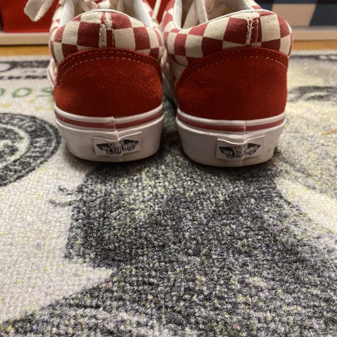 white & red low top checkered vans men’s 5.5 /... - Depop