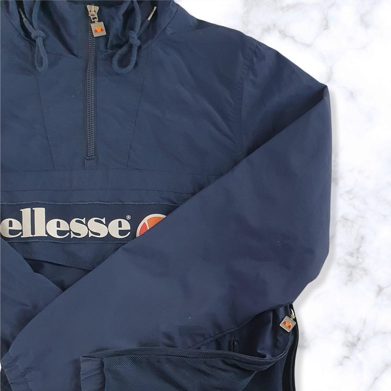 💥 Ellesse Windbreaker navy, front logo Cond:... - Depop