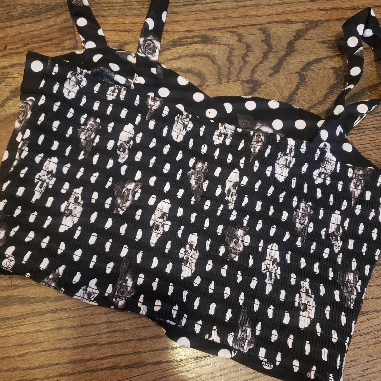 Women's Crop-top | Depop