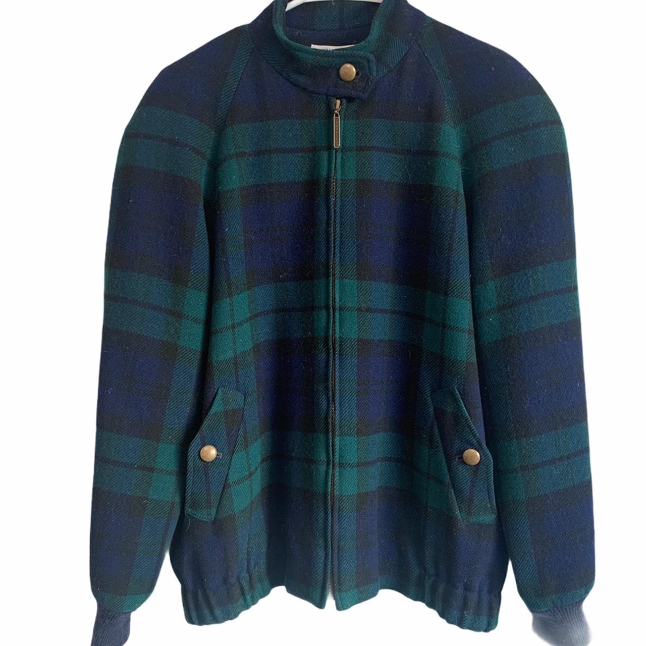Pendleton Women's Navy and Green Jacket | Depop