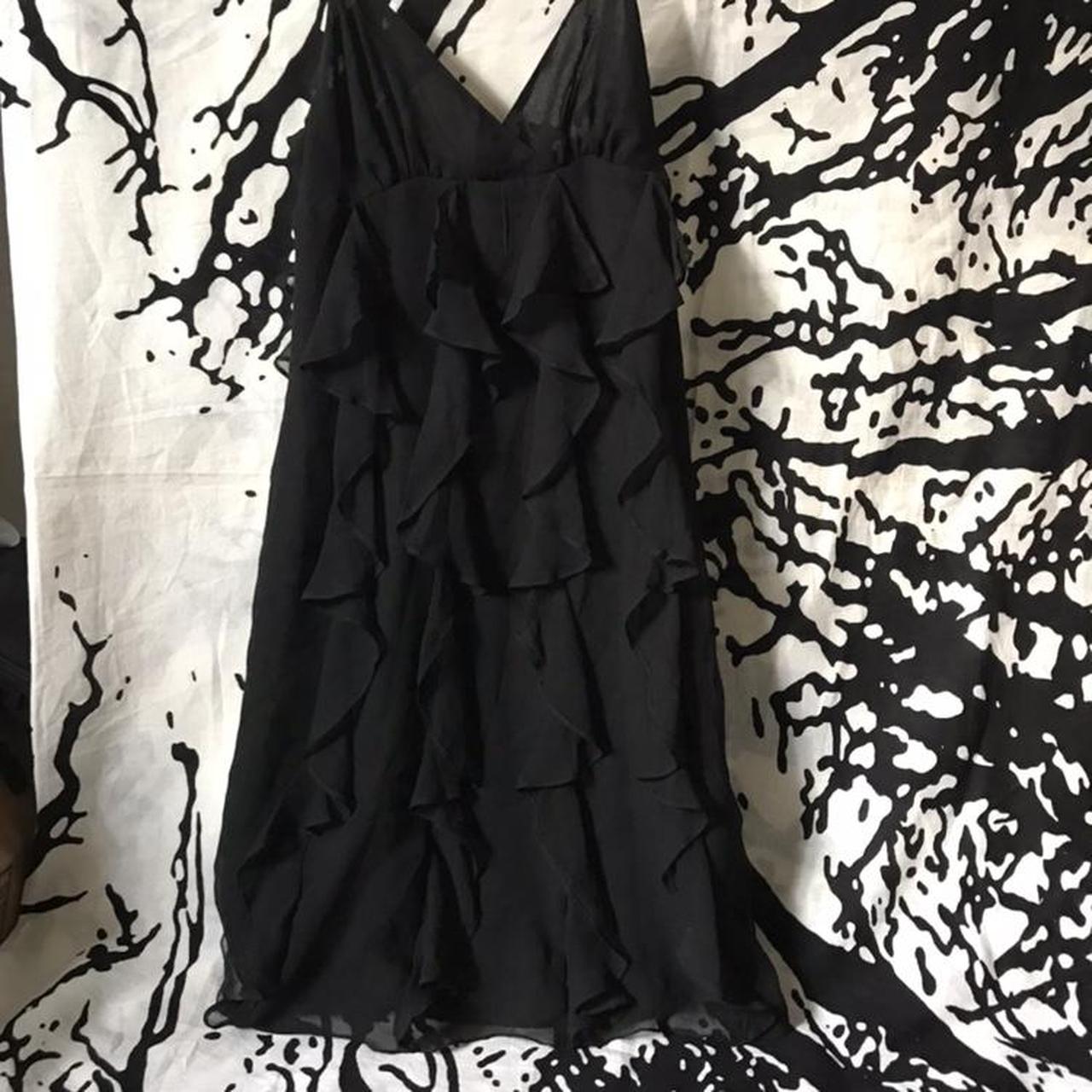 Forever Twenty One Flow Dainty Dress 🍓 This dress... - Depop