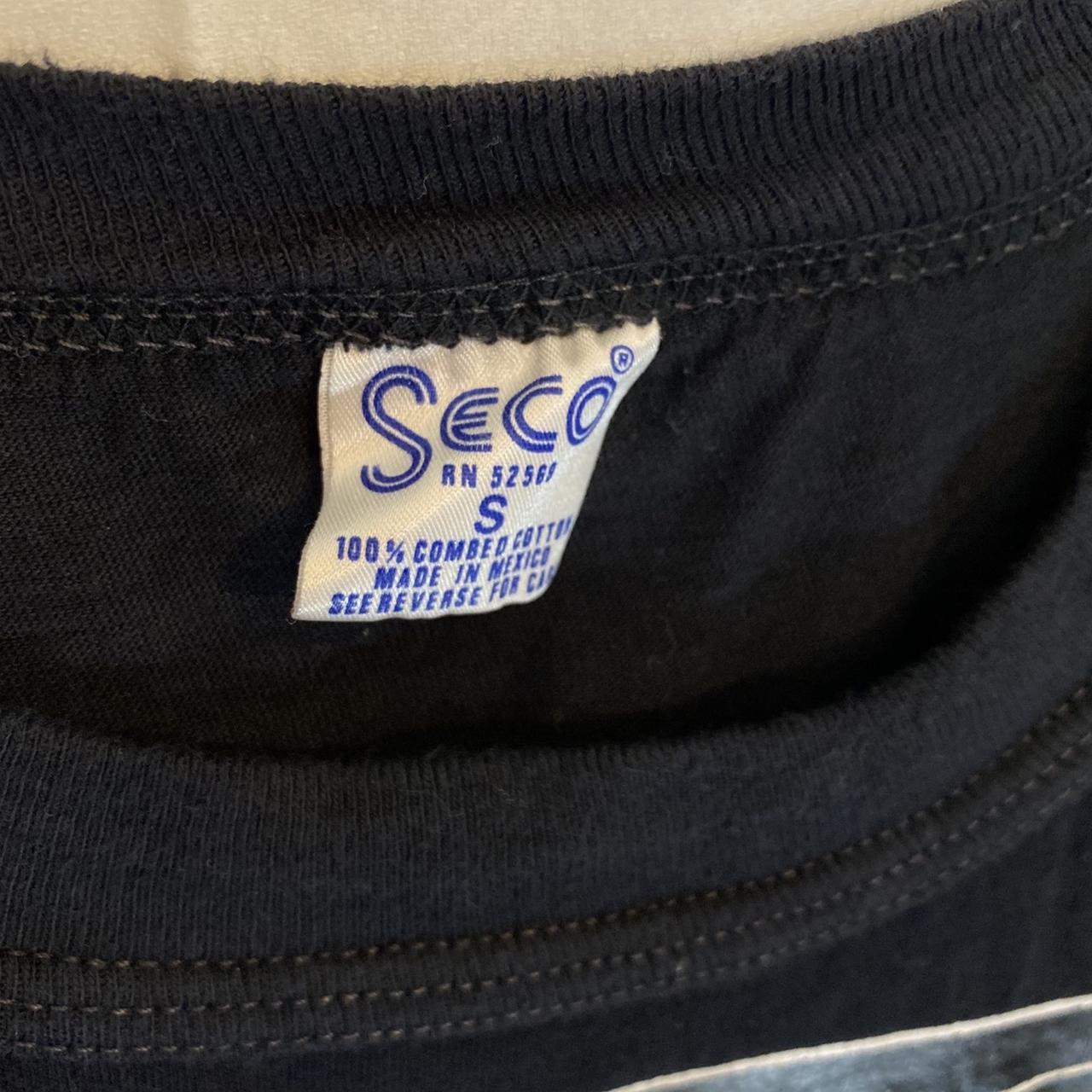 Throwback. Men's Black and White T-shirt | Depop