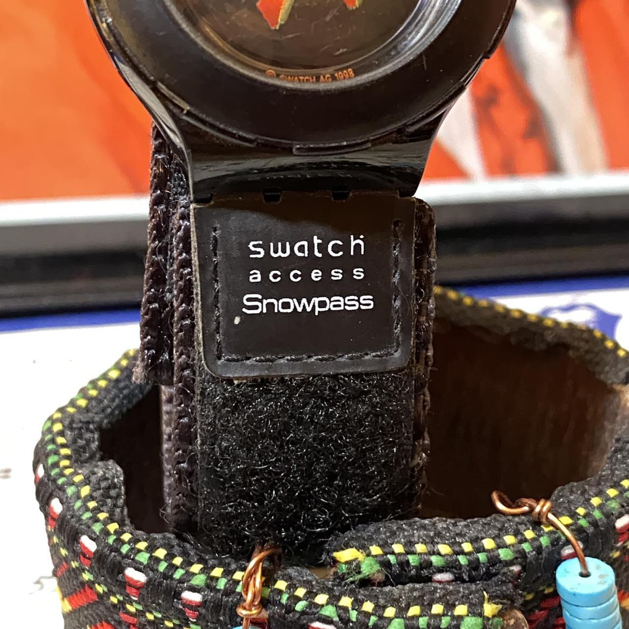 Swatch Men's Black and White Watch | Depop