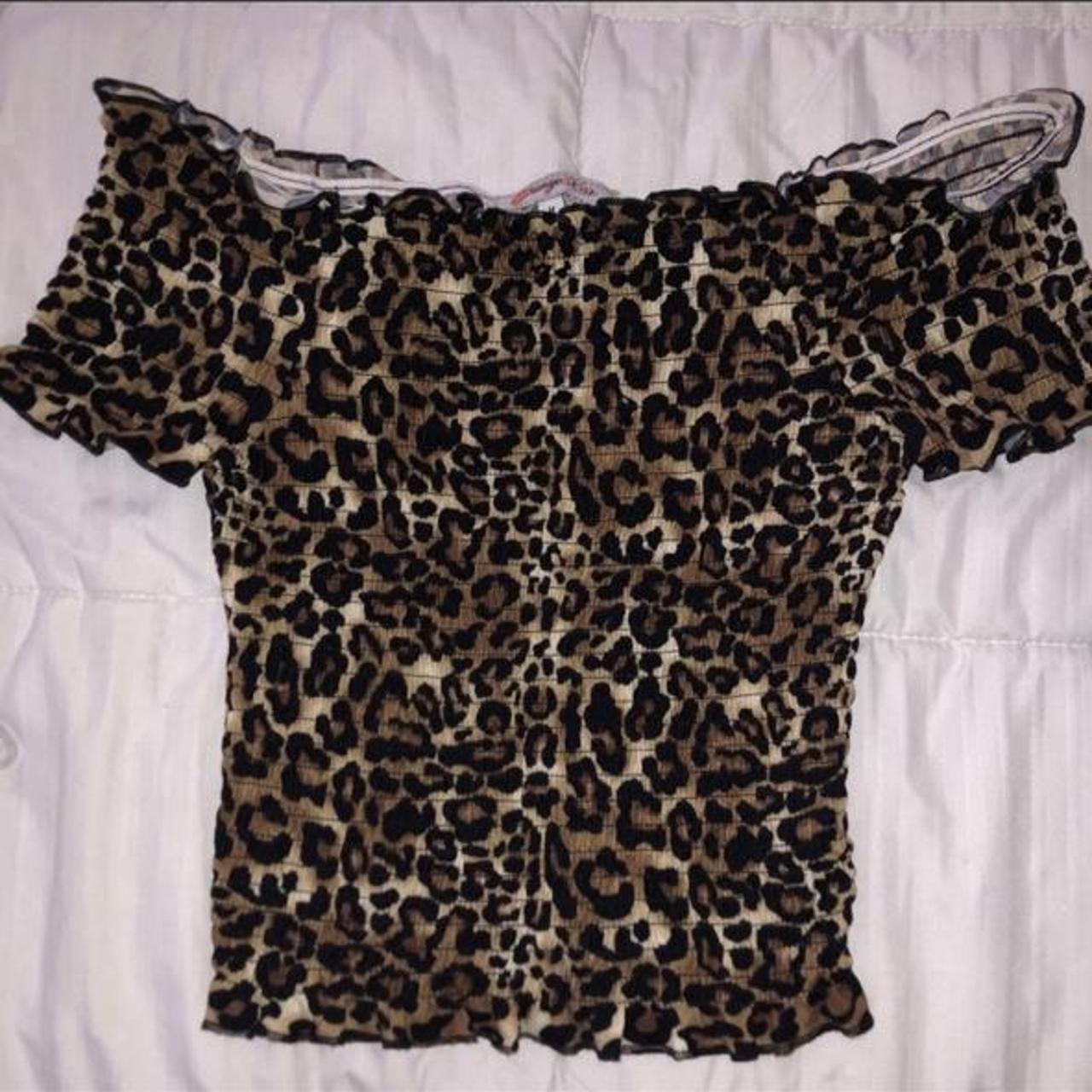 Cheetah Crop Top π Fits Size Xs S M Depop